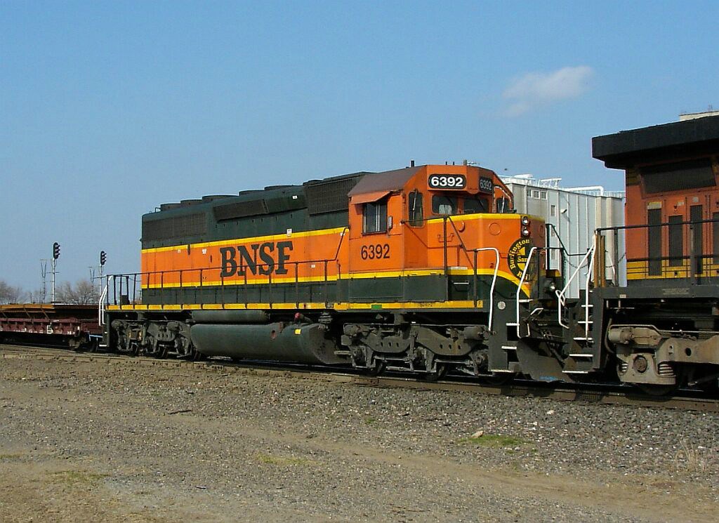 BNSF 6392